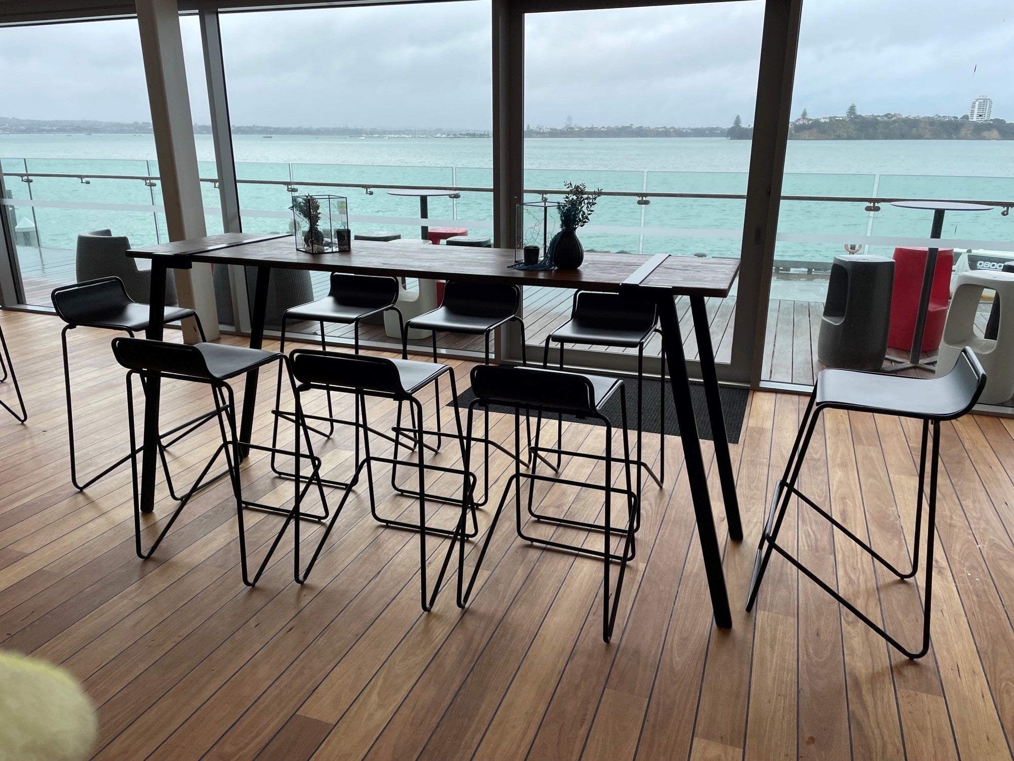 Bar Leaners and Stools – Click for Hire